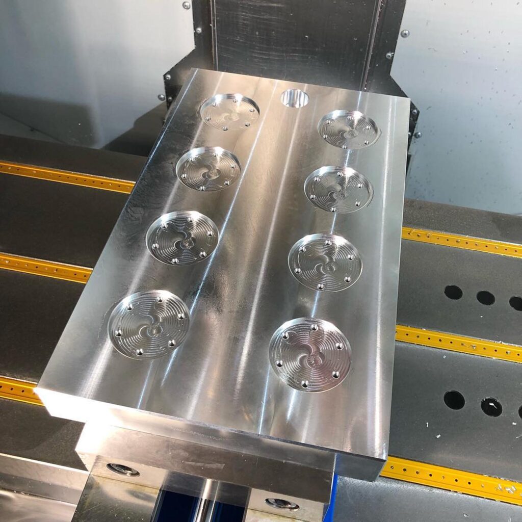 Side-Loc Xpansion Clamps | Mitee-Bite Products LLC.